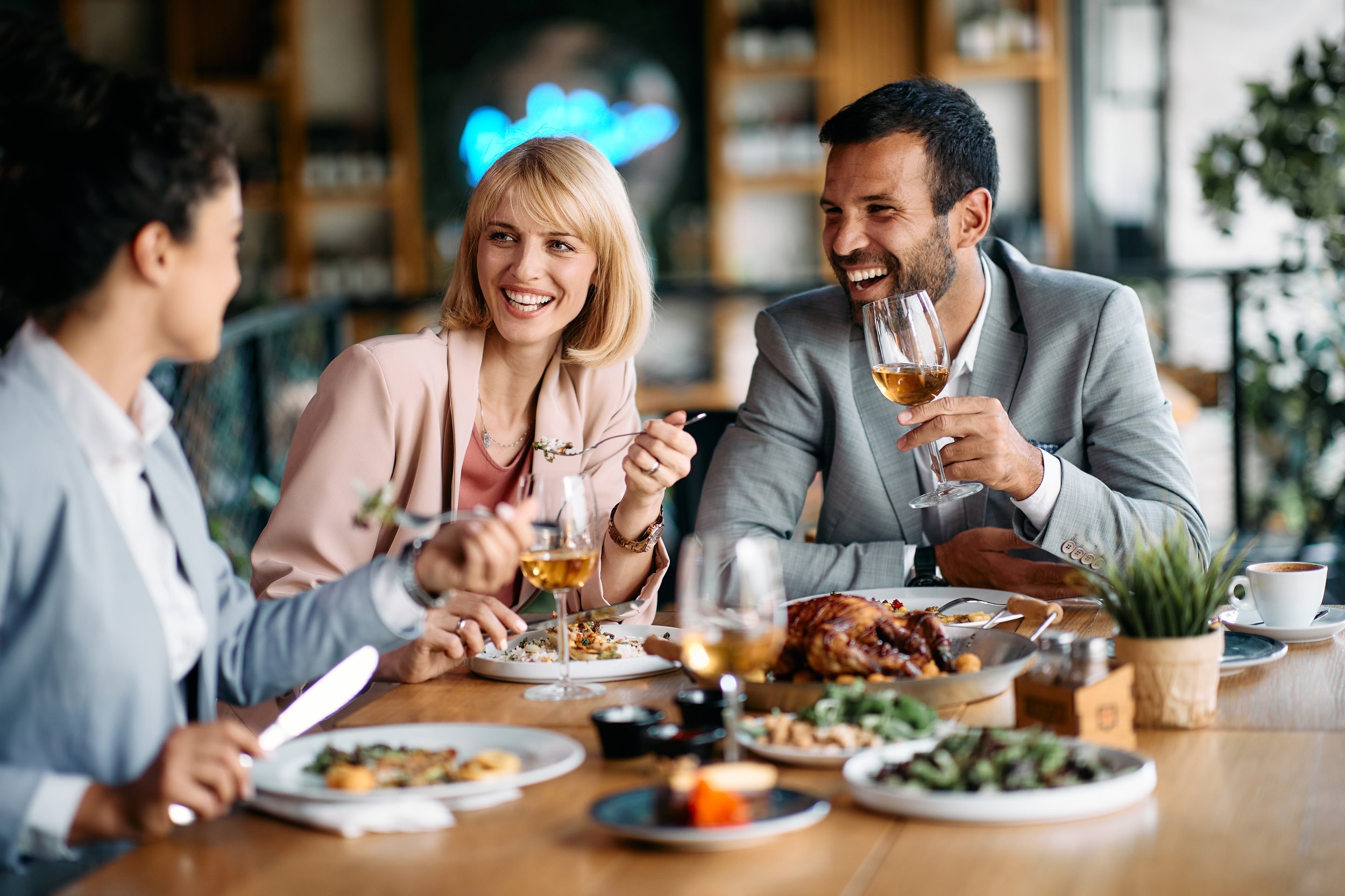 6 Premier Business Lunches to Try in Dubai in 2026